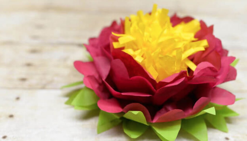 20 Easy Life-Like Paper Flowers To Make And Enjoy