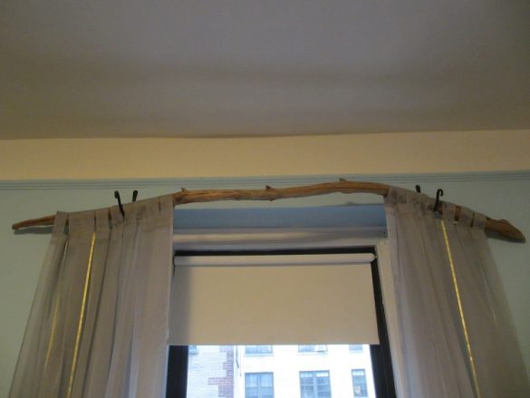 18 Creative Low Budget DIY Curtain Rods