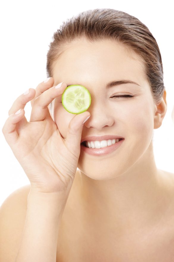 15 DIY Peel-Off Face Masks For Radiant Skin