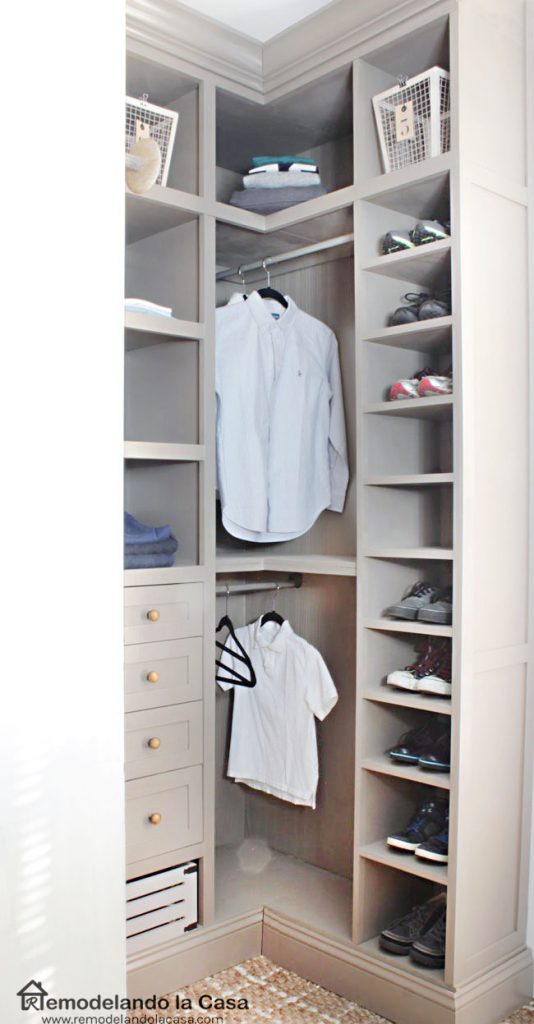 16 Ideas To Cut Corners With Your Corner Closet