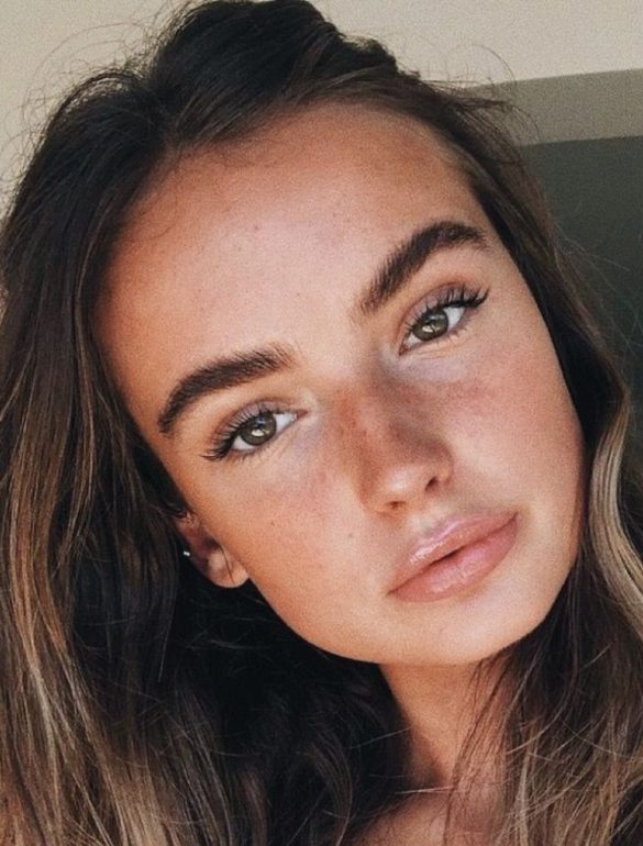15 Ideas For Mastering The "No Makeup" Makeup Look