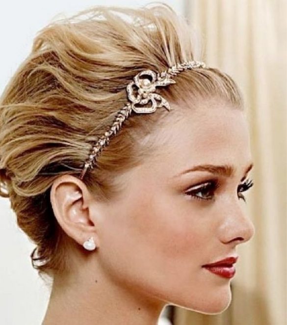 18 Amazing Styles To Make Your Short Hair Stunning