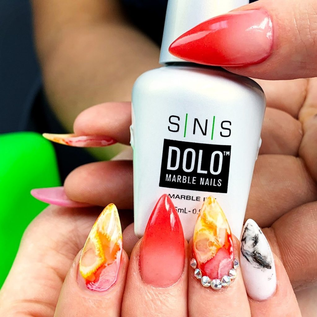 21 Mesmerizing Marble Nail Design For All Nail Shapes