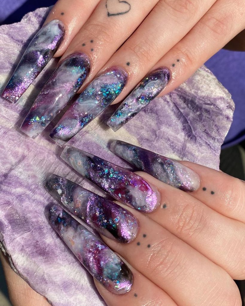 21 Mesmerizing Marble Nail Design For All Nail Shapes