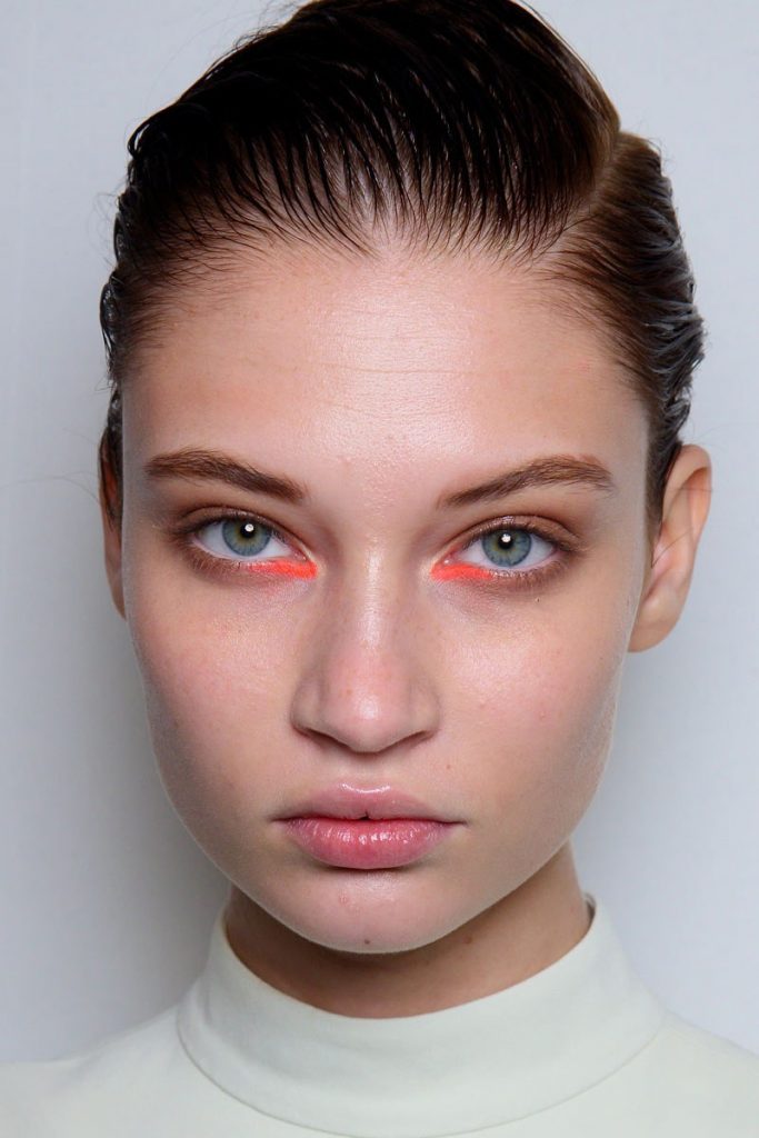 Edgy Minimalism - 15 Under-Eye Makeup Ideas