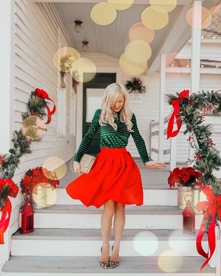 17 Amazing Christmas Outfits To Look Gorgeous This Holiday Season