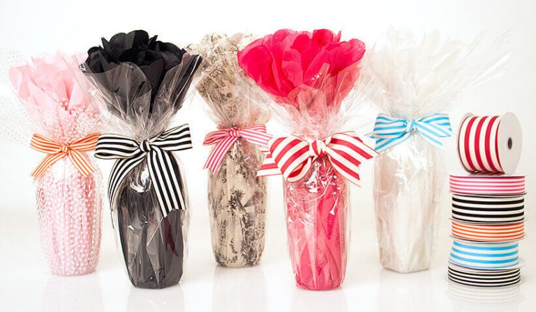 15 Festive & Unique Bottle Wrapping Ideas For The Holidays