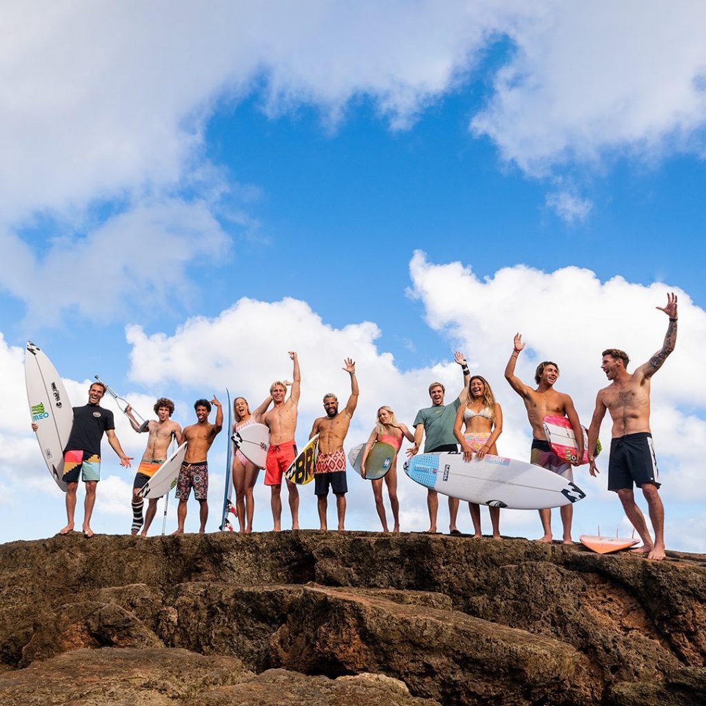 Stores Like PacSun - Enjoy Surfing In Quality Clothes