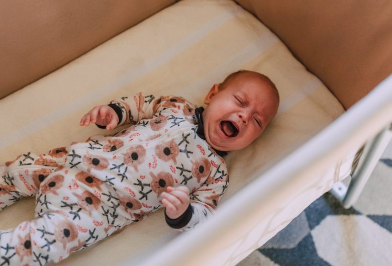 Signs Of Underfed Baby - How Much Food Your Baby Needs?