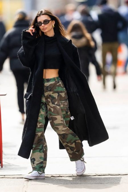 Cargo Pants Outfits: Styling Tips for Everyday Chic