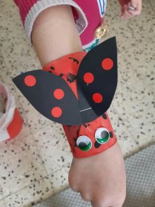 Insect Crafts For Preschoolers: Fun and Easy DIY Projects for Little ...
