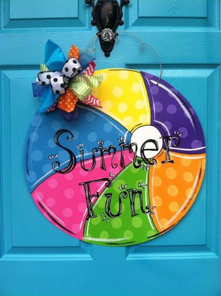 Summer Door Hangers: Perfect Picks to Welcome the Sunny Season!