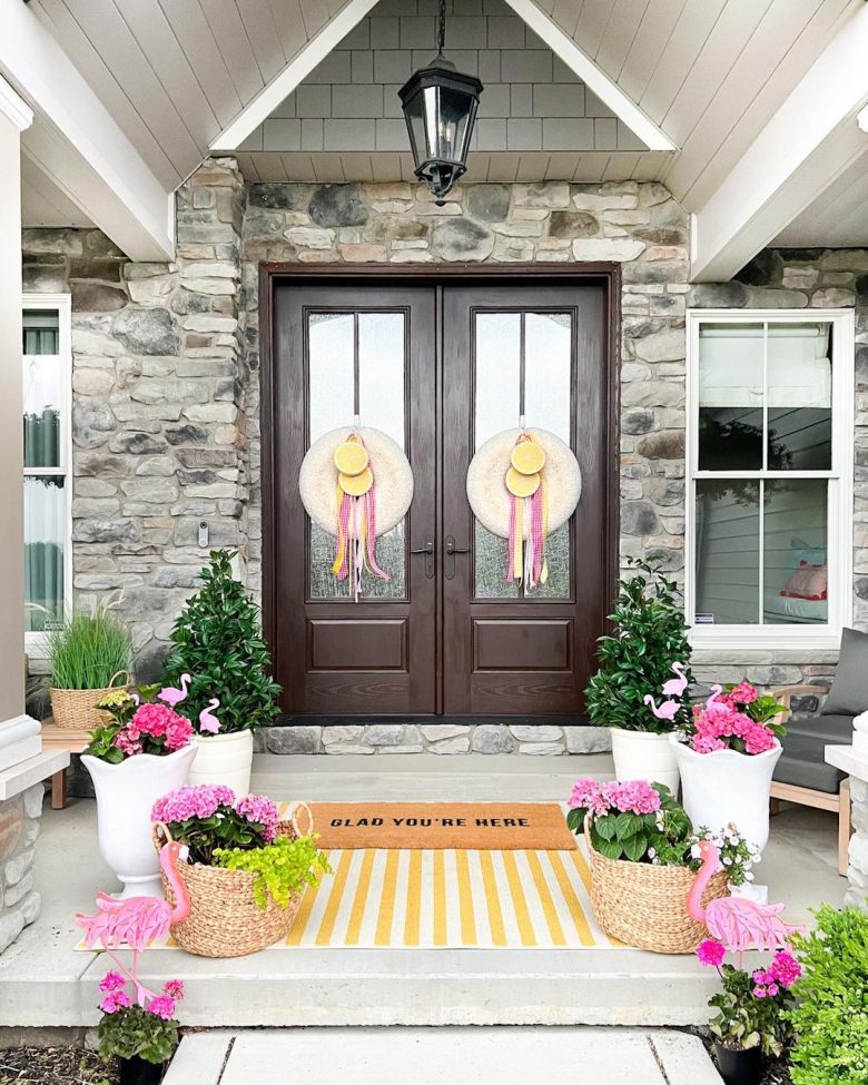 Summer Front Porch Decor: Effortless Ways to Brighten Your Welcome Area