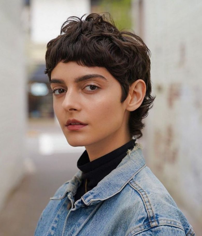 Hairstyles for Thin Hair: Boosting Volume with Chic Looks