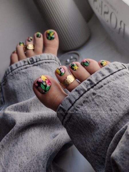 Summer Beach Toenails: Tips for the Perfect Sandy Toes Look